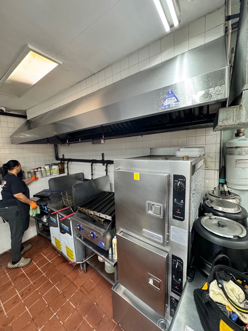 Stay FDNY Compliant: Manhattan Hood & Duct Services - Restaurant ...